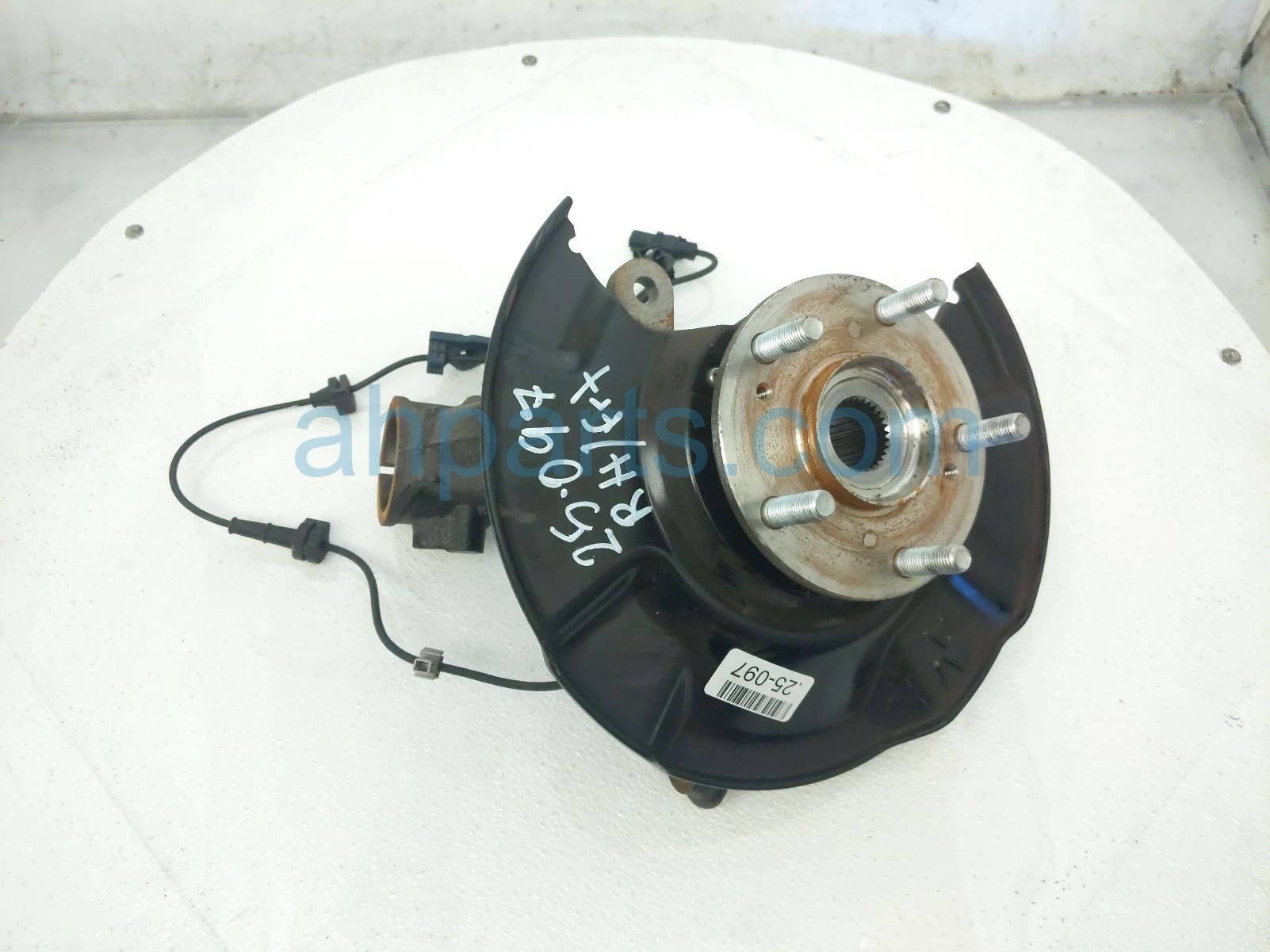 Sold 2024 Honda Accord Front Passenger Spindle Knuckle Hub 51211-TVA-A02,