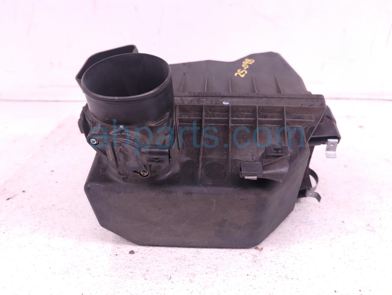 Sold 2021 Toyota Rav 4 Air Cleaner Intake Box - Hybrid 17700-F0021,