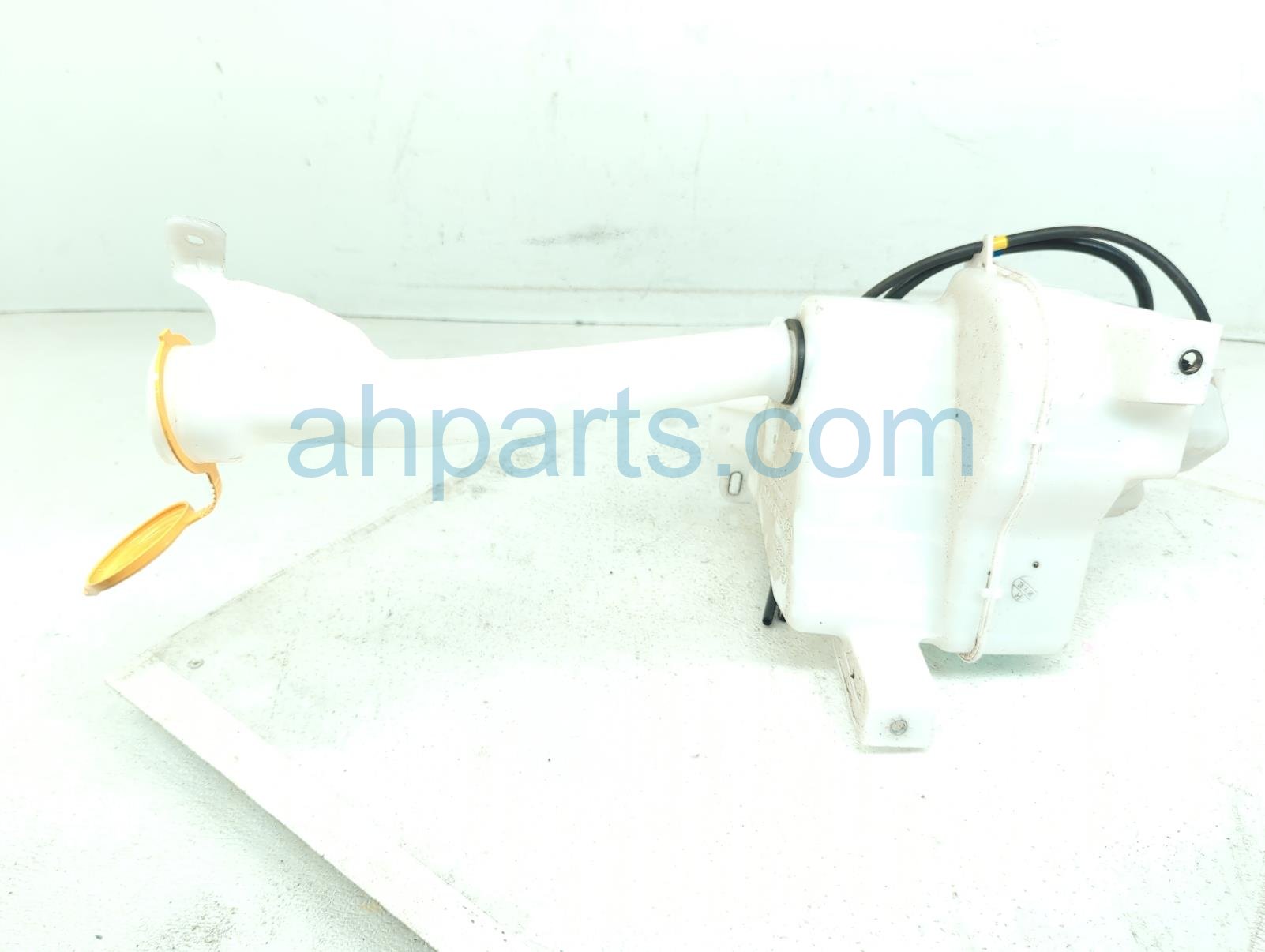 2024 Subaru Forester Windshield Washer Reservoir Tank 86631SJ020,