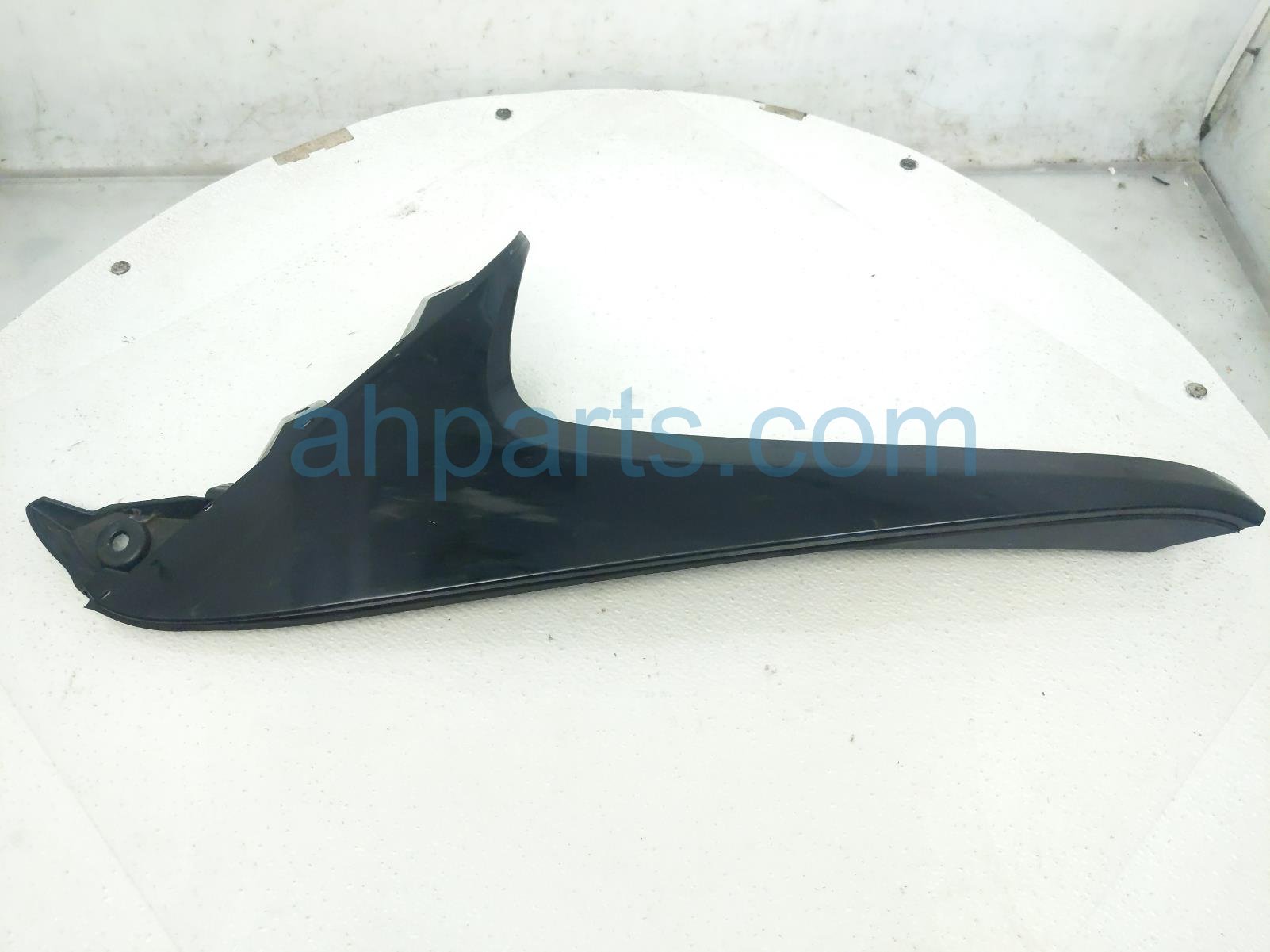 2021 Toyota Rav 4 Trunk / Wing Rear Driver Side Spoiler - Black 76088 ...