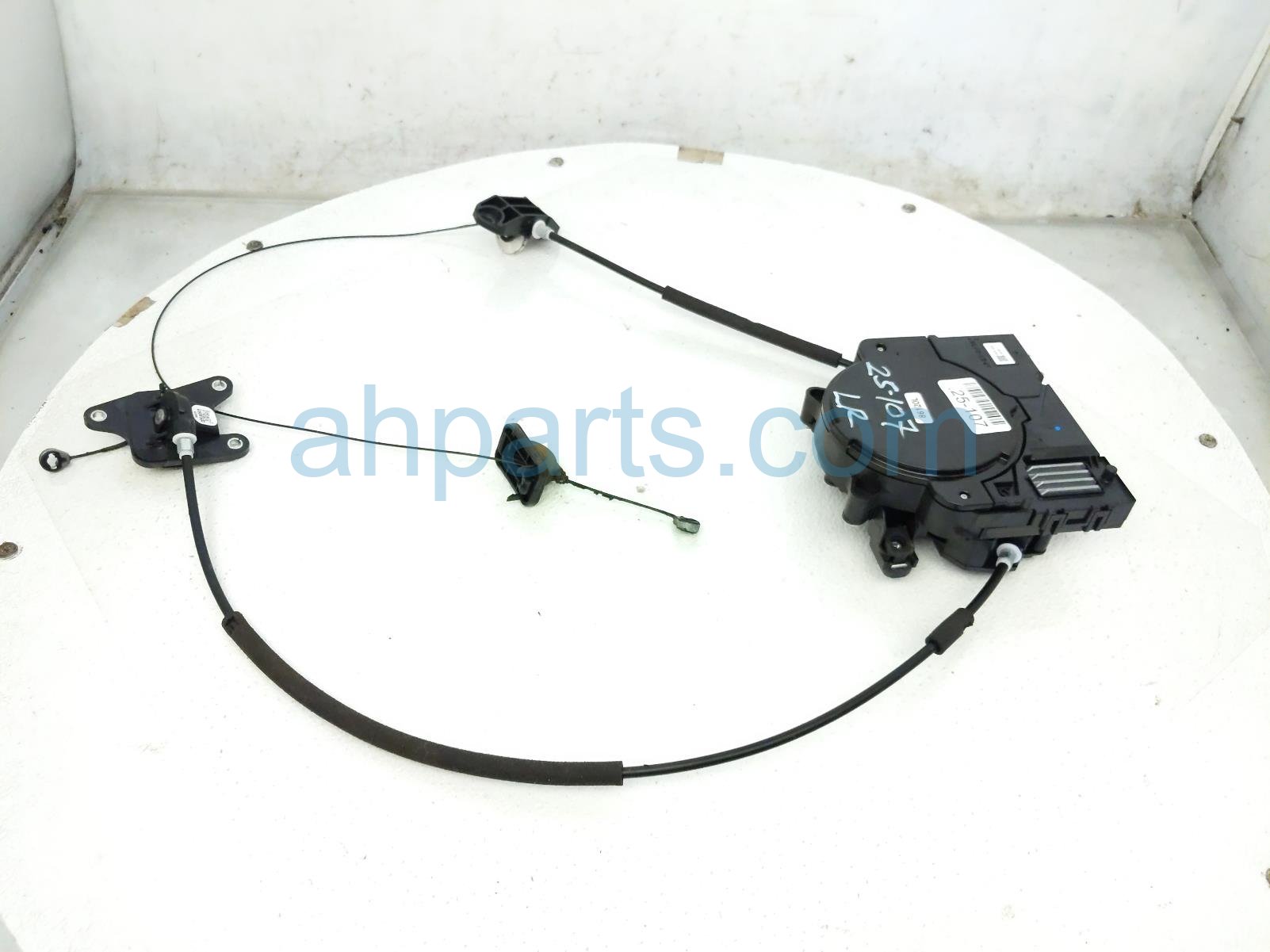 Sold 2019 Honda Odyssey Rear Driver Power Sliding Door Motor Assy 72050 ...