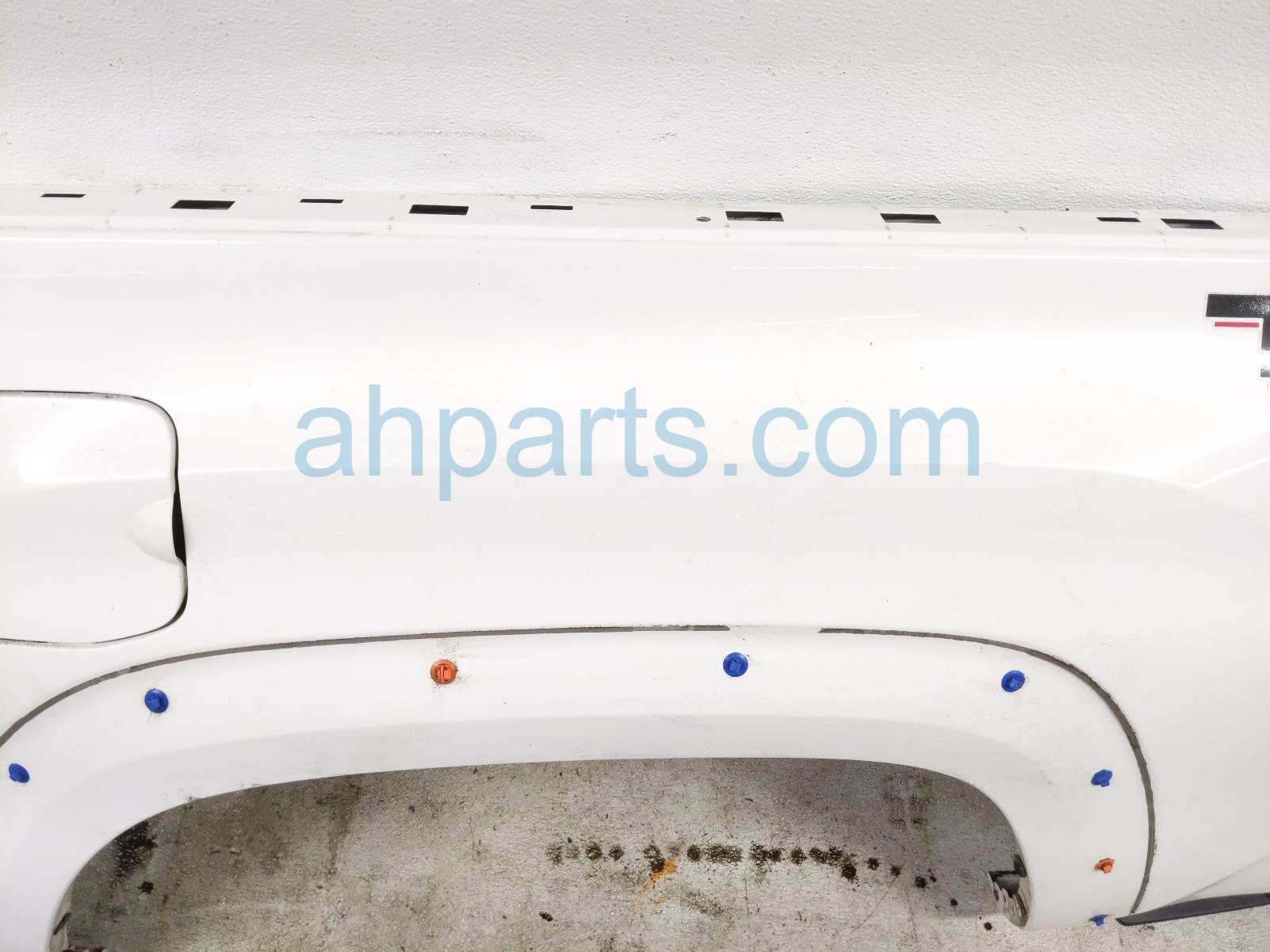 Sold 2018 Toyota Tacoma Driver Quarter Panel - White 65600-04410,