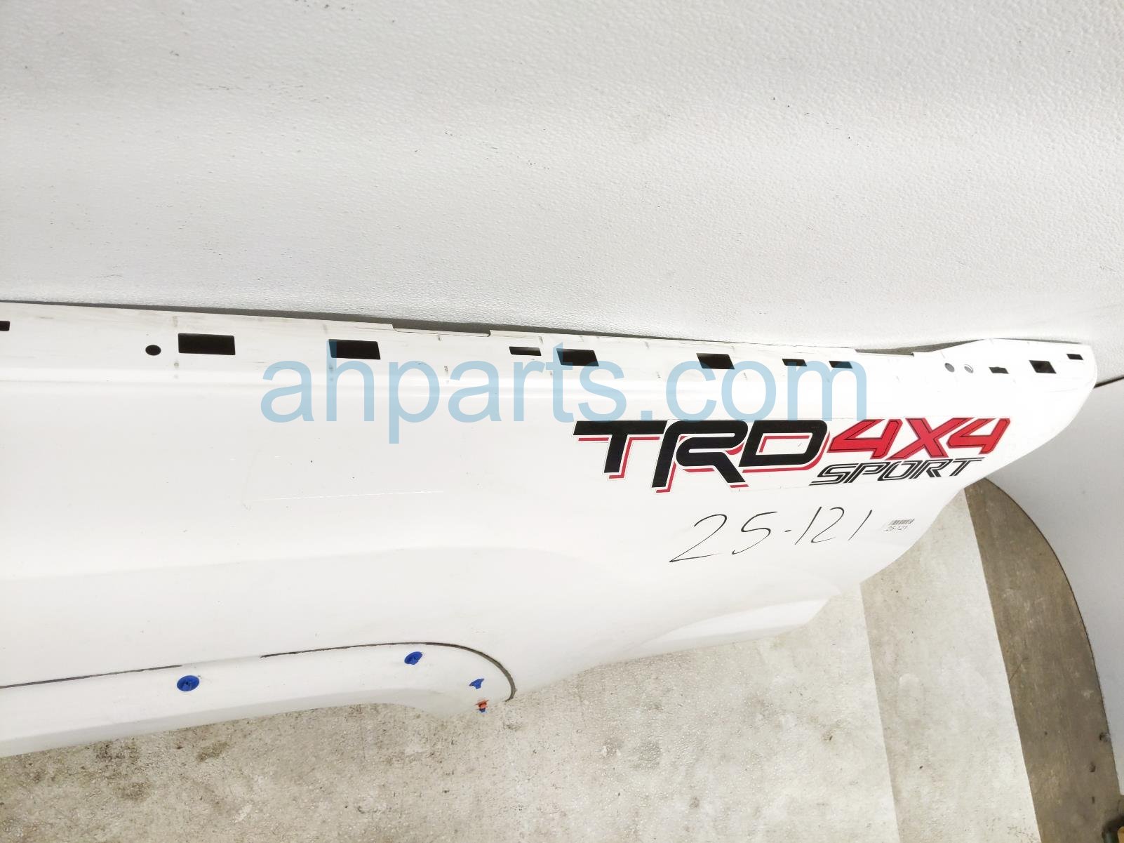 Sold 2018 Toyota Tacoma Driver Quarter Panel - White 65600-04410,