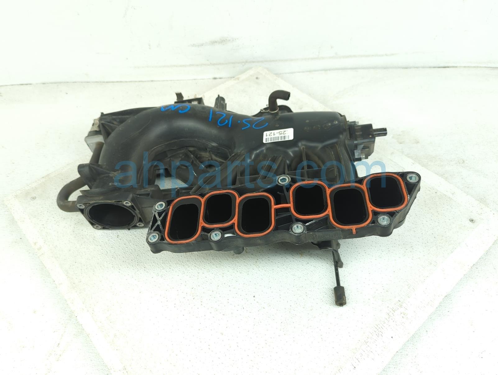 Sold 2018 Toyota Tacoma Upper Intake Manifold 17111-0P060,