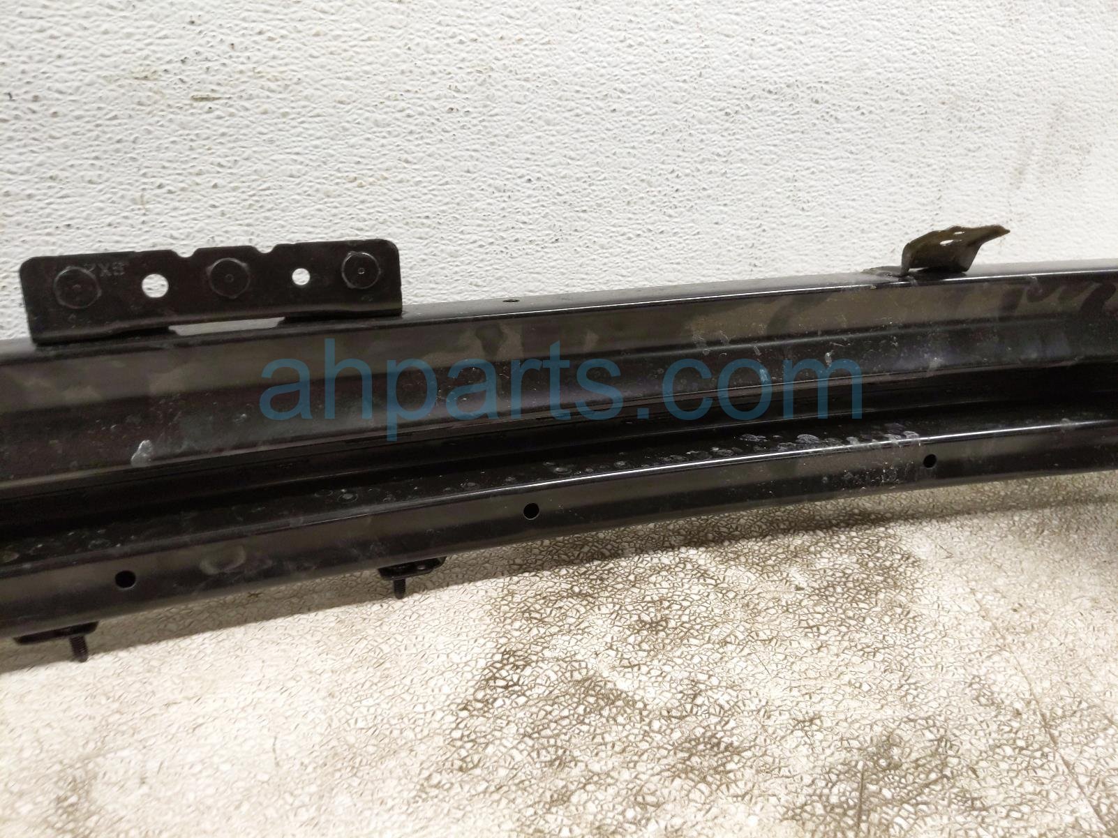 Sold 2025 Hyundai Kona Beam Front Bumper Reinforcement Bar 64900-BE000,