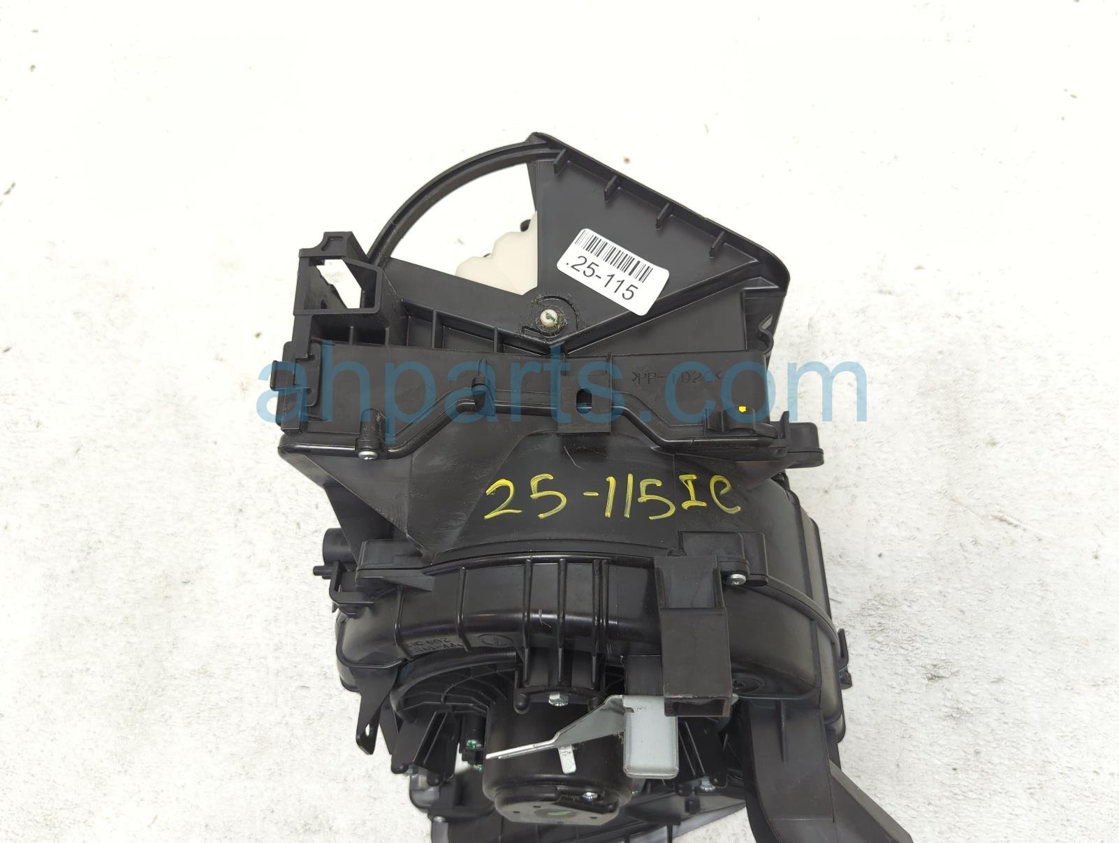 Sold 2018 Toyota Rav 4 Air A/c Blower Motor W/housing 87130-0R030,