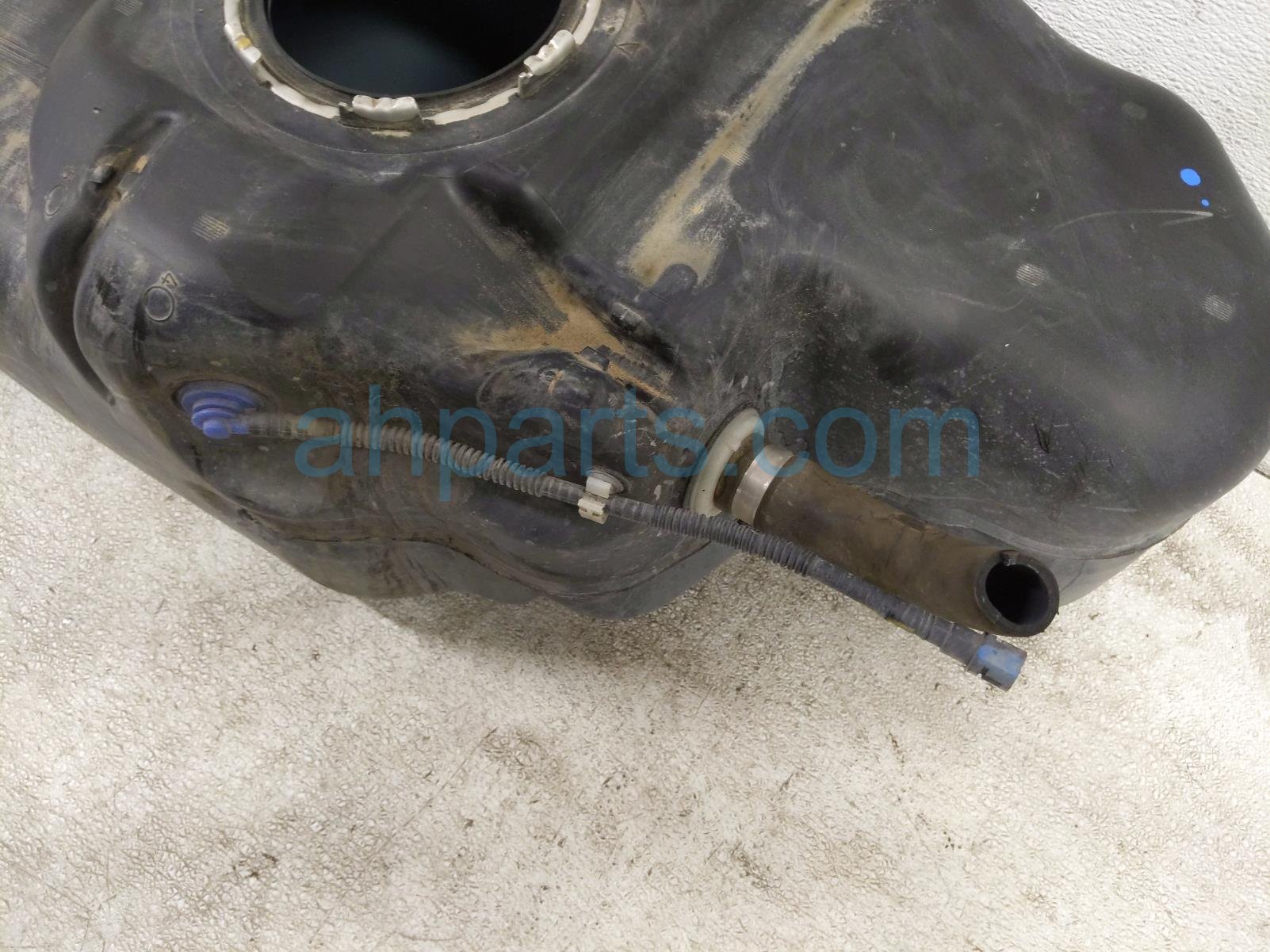 2022 Nissan Frontier Gas / Fuel Tank 17202-9BM2A,