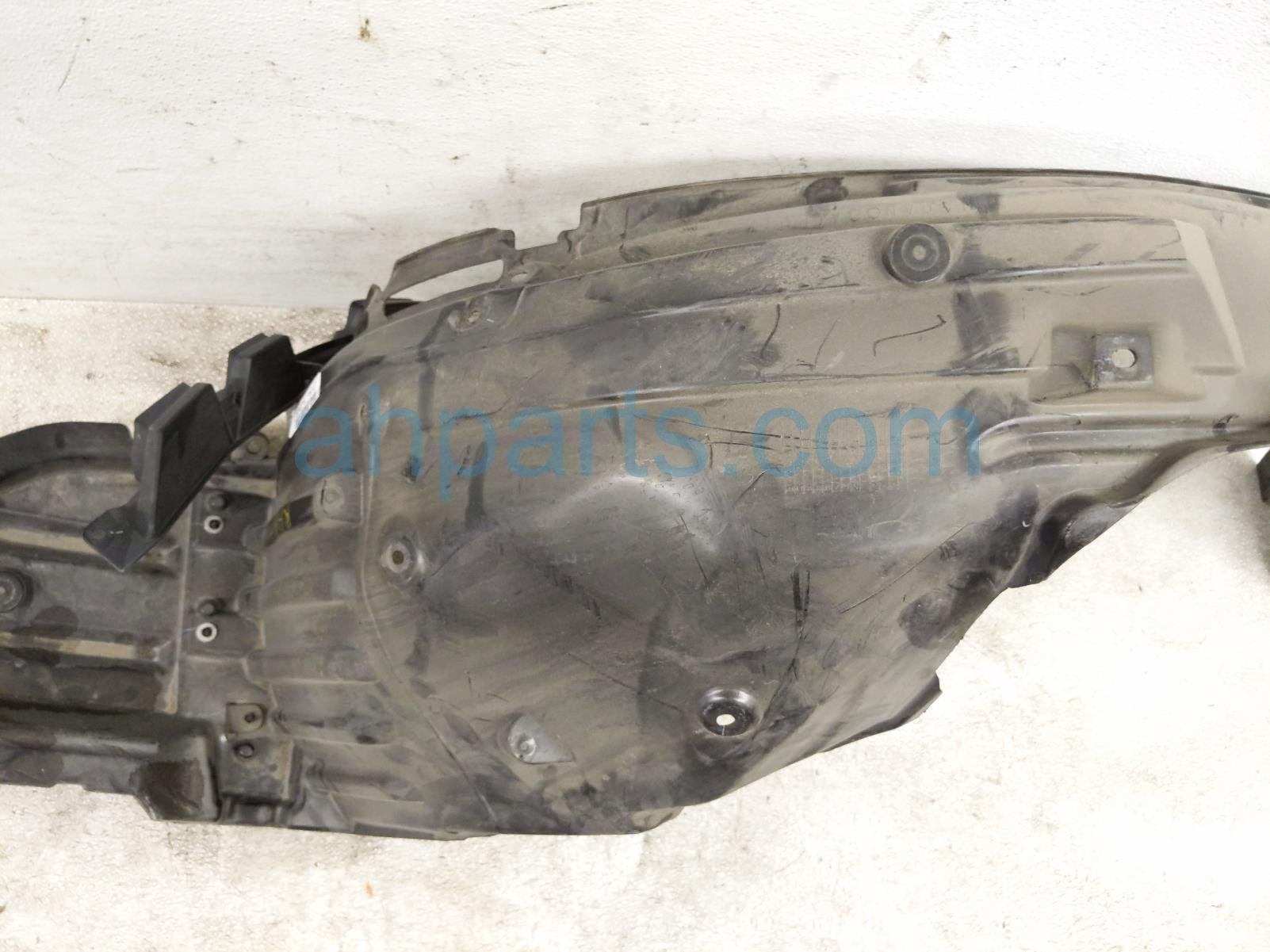 Sold 2024 Subaru Outback Legacy Front Passenger Inner Fender Liner ...