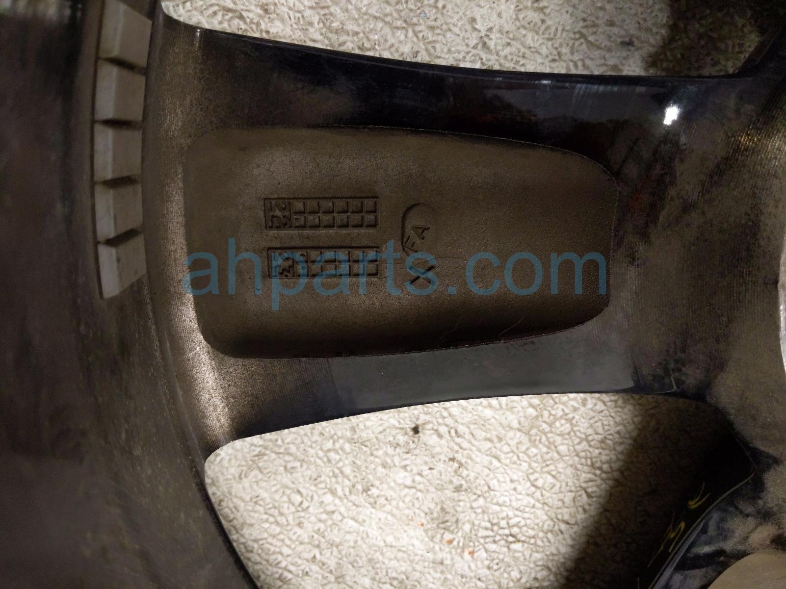 2023 Honda Accord Front Driver Wheel / Rim - Some Curb * 42800-30B-AE0,