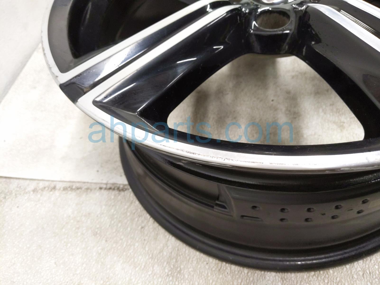 Sold 2023 Honda Accord Rear Driver Wheel / Rim - Light Curb * 42800-30B-AE0,