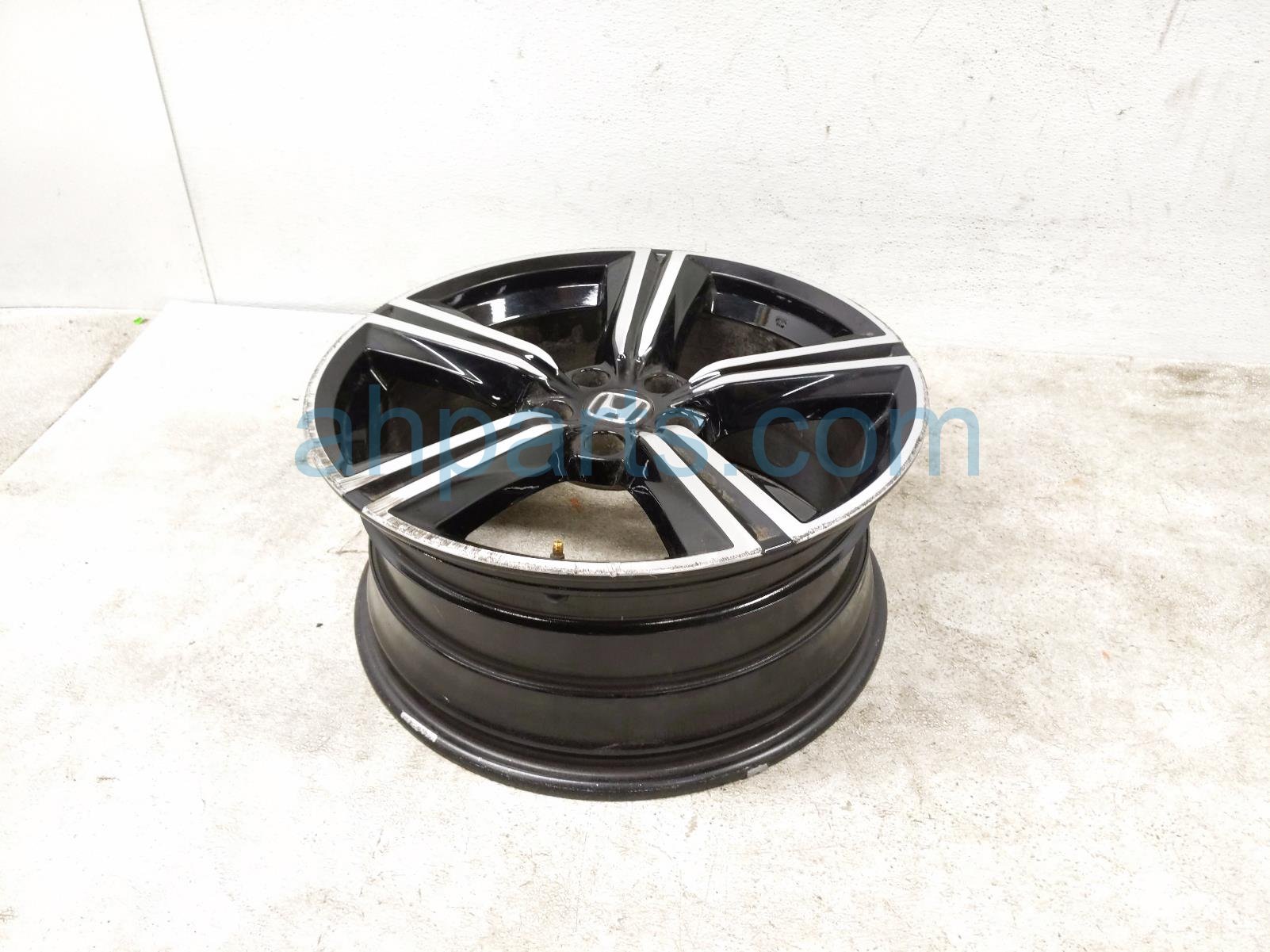 Sold 2023 Honda Accord Rear Passenger Wheel / Rim - Curb Rash * 42800-30B-AE0,