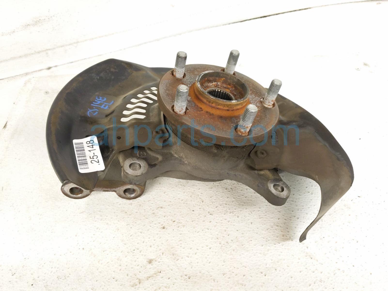 2017 Toyota Highlander Front Driver Spindle Knuckle Hub * 43212-0E010,