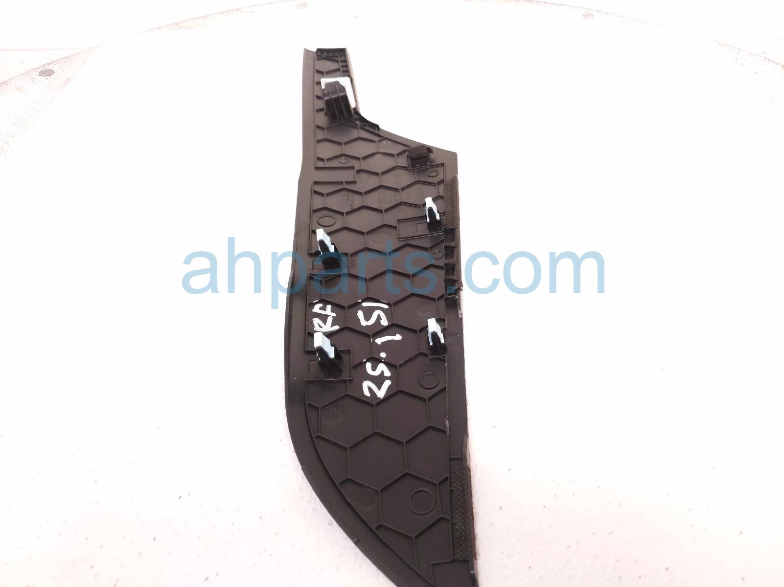 Sold 2022 Kia Stinger Passenger Console Side Trim Garnish 84658-J5000,