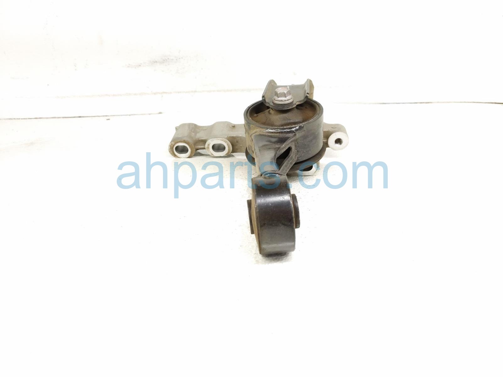 2017 Toyota Highlander Engine/motor Engine Mount Strut Rod + Bracket ...
