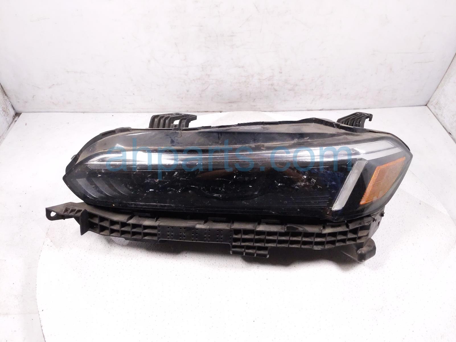 Sold 2022 Honda Civic Headlight Driver Headlamp / Light * 33150-T20-A22,