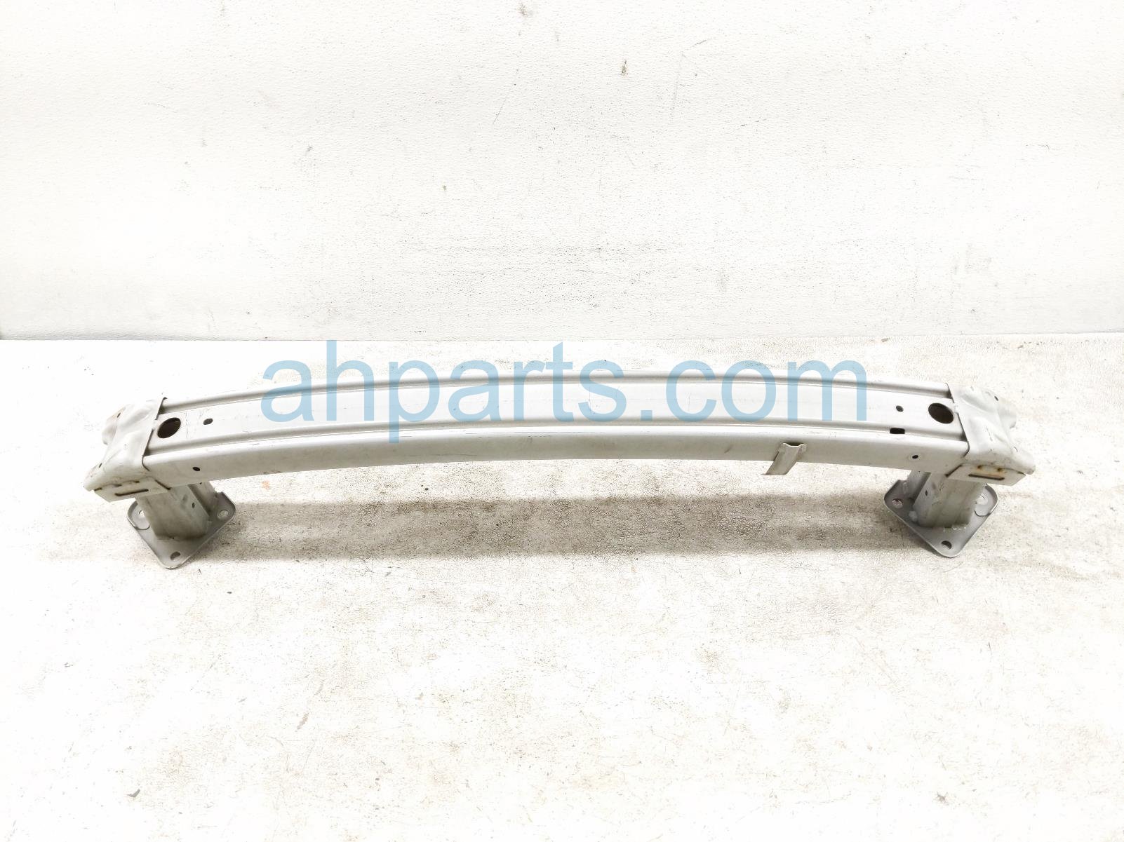Sold 2015 Honda CR-V Beam Front Bumper Reinforcement Bar 71130-T1W-A00ZZ,