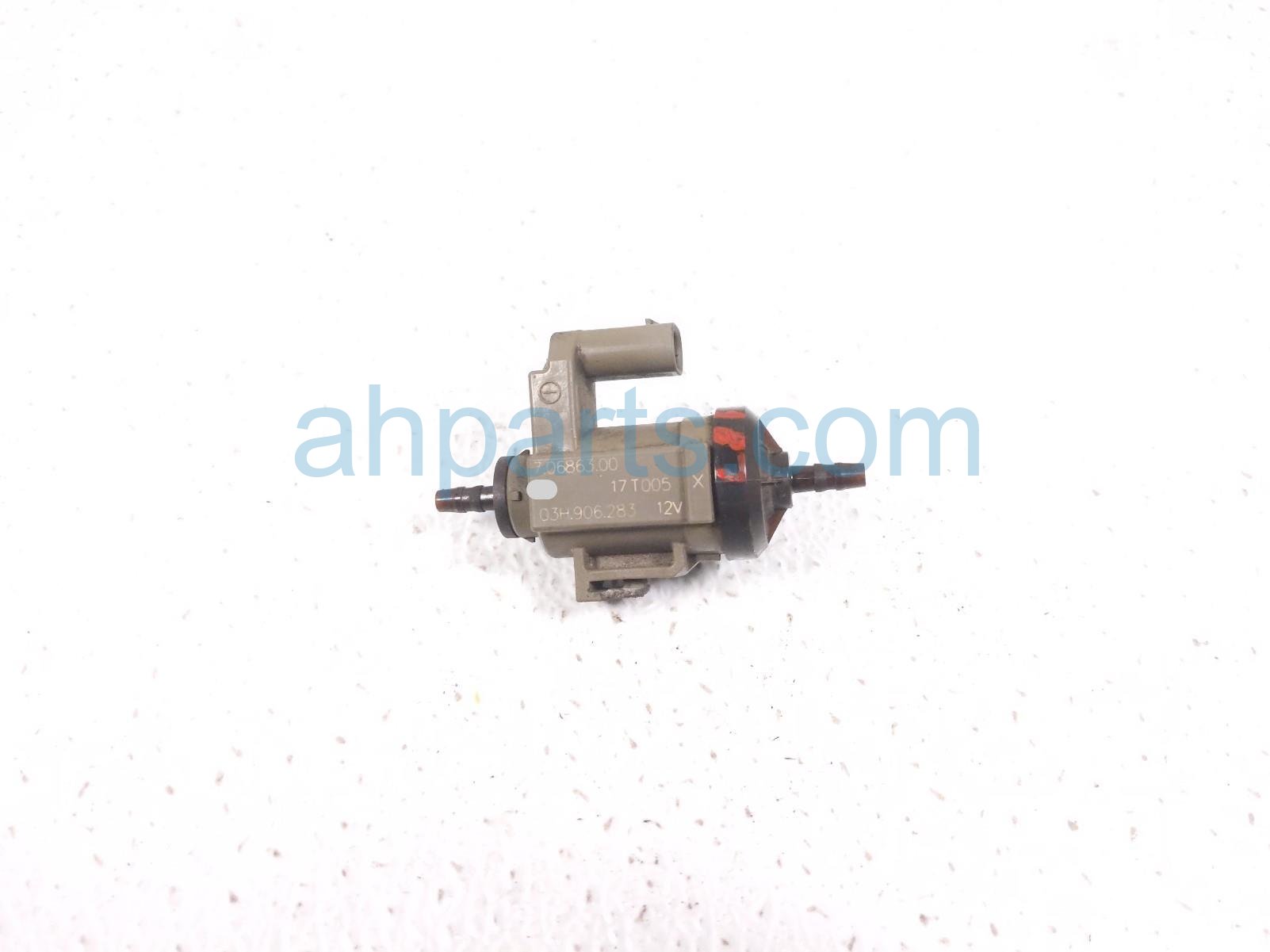 2018 Volkswagen Atlas Valve Solenoid - 3.6l 03H-906-283,