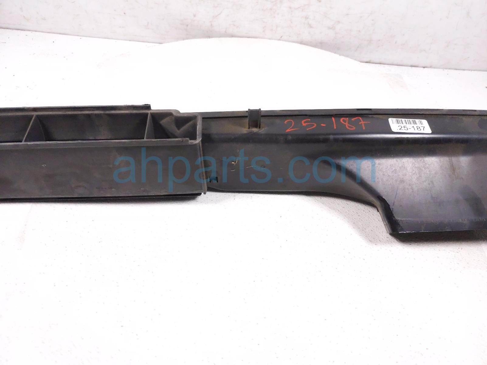 2018 Volkswagen Atlas Air Cleaner Intake Duct - 3.6l 3QF-129-254-A,
