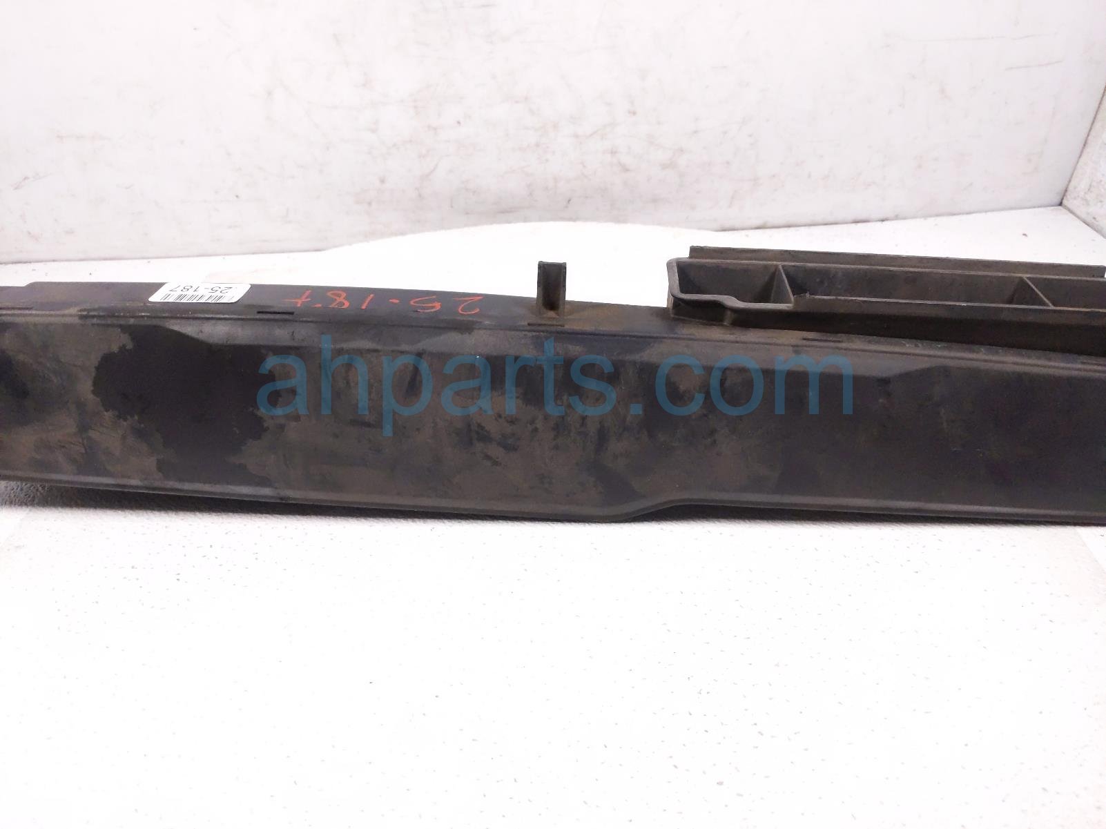 2018 Volkswagen Atlas Air Cleaner Intake Duct - 3.6l 3QF-129-254-A,