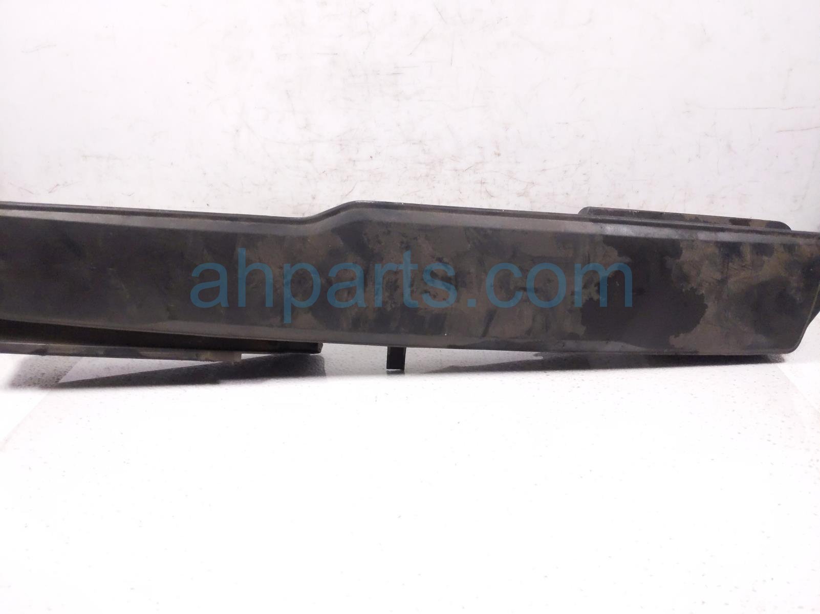 2018 Volkswagen Atlas Air Cleaner Intake Duct - 3.6l 3QF-129-254-A,