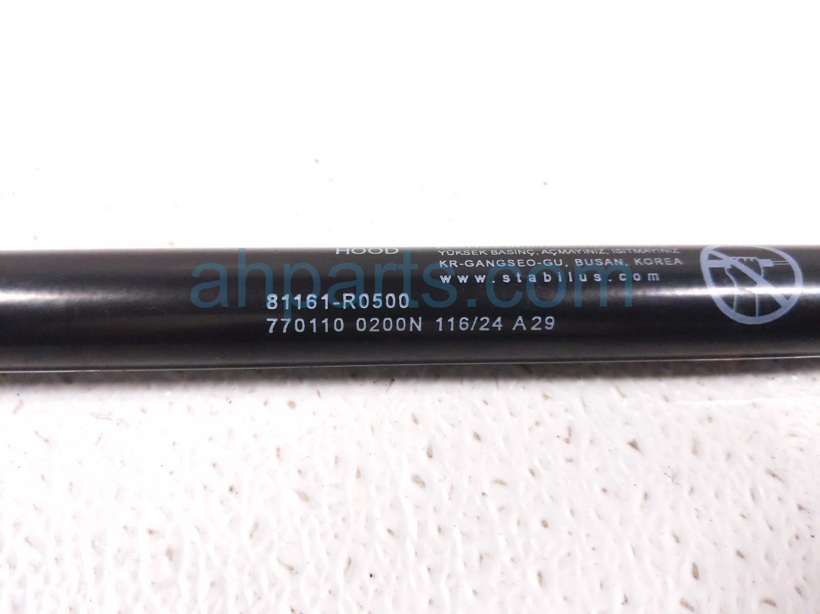 Sold 2025 Kia Carnival Front Driver Hood Strut / Lift Cylinder 81161-R0500,