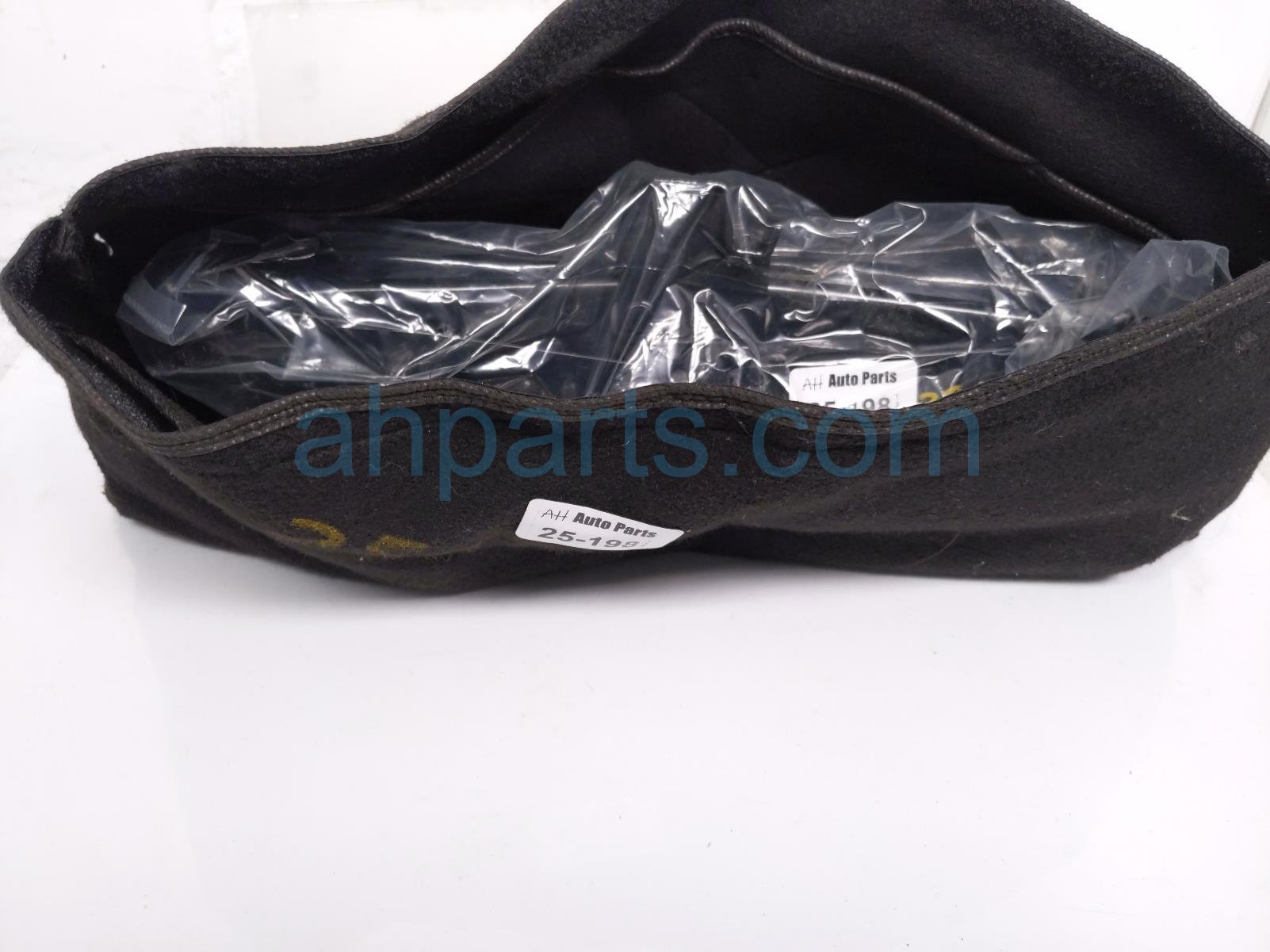 Sold 2022 Dodge Promaster City 4 Tools + Scissor Jack W/pouch 68266425AA,