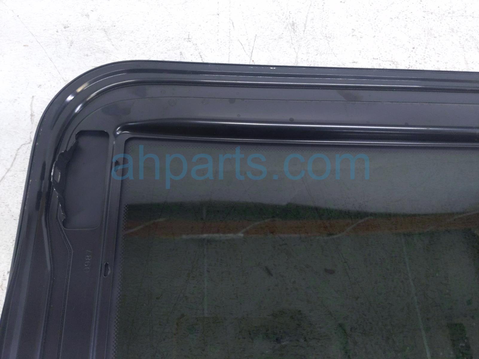 Sold 2020 Infiniti Q50 Sunroof / Sun Roof Glass Window 91210-4GA1A,