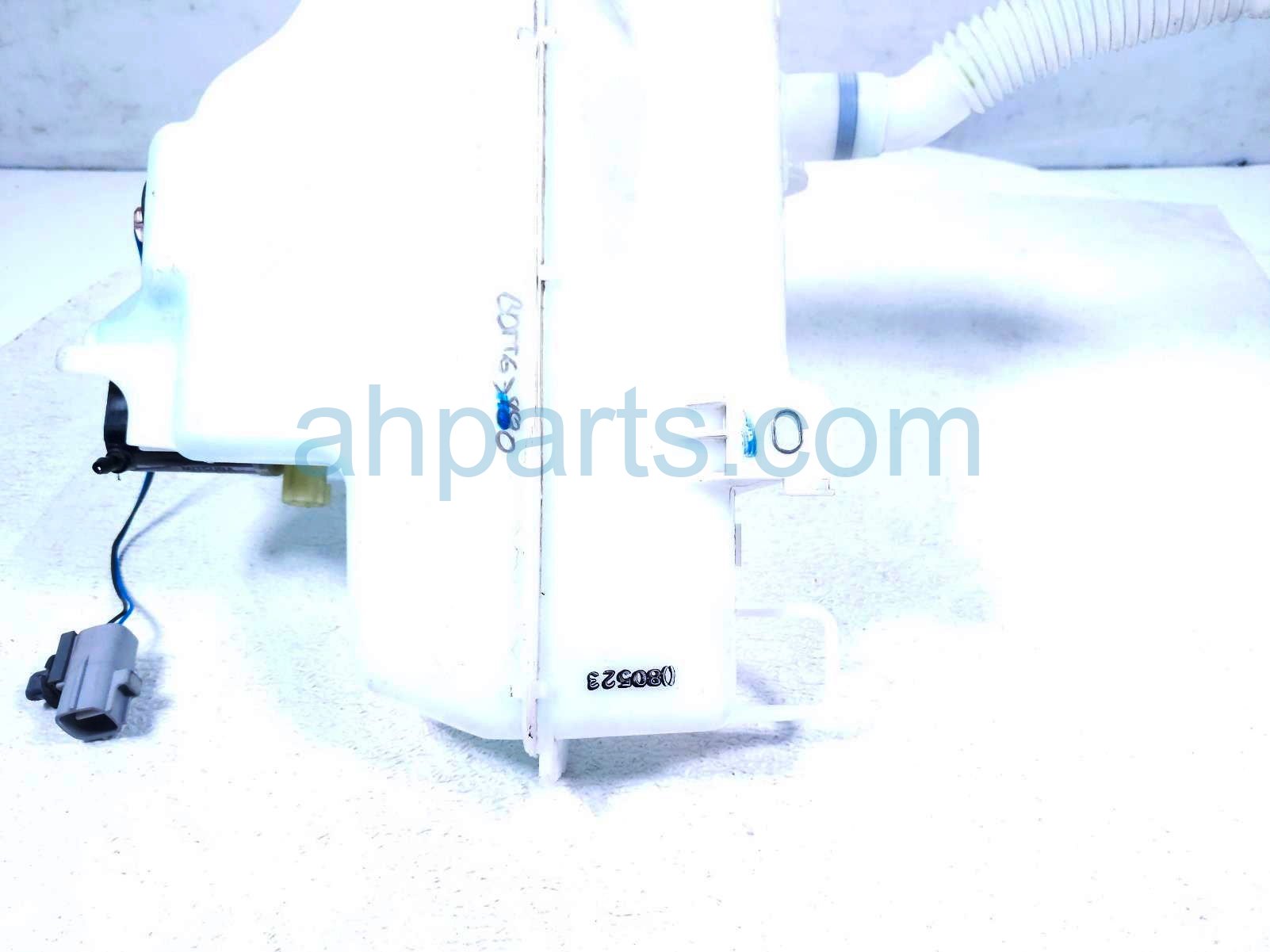 Sold 2023 Mazda 3 Windshield Washer Reservoir Tank BDTS-67-480,