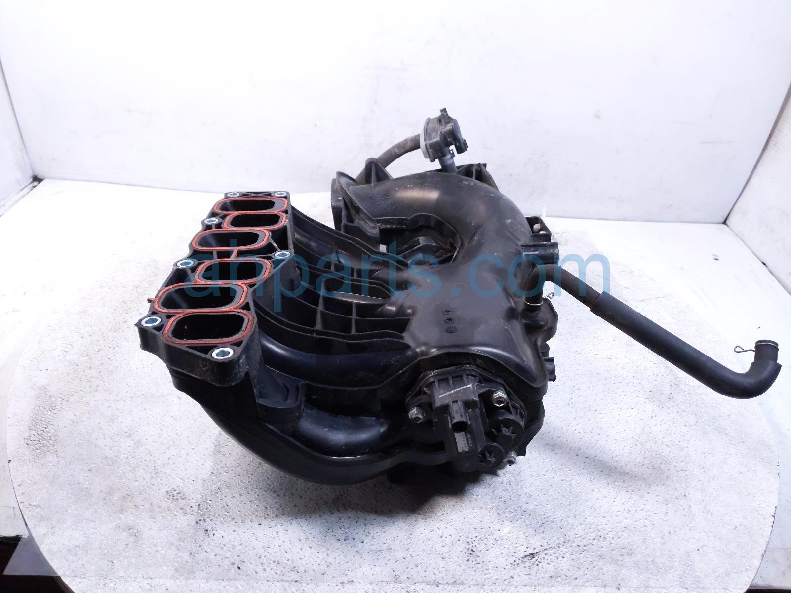 Sold 2019 Toyota Tacoma Upper Intake Manifold - 17190-0P101