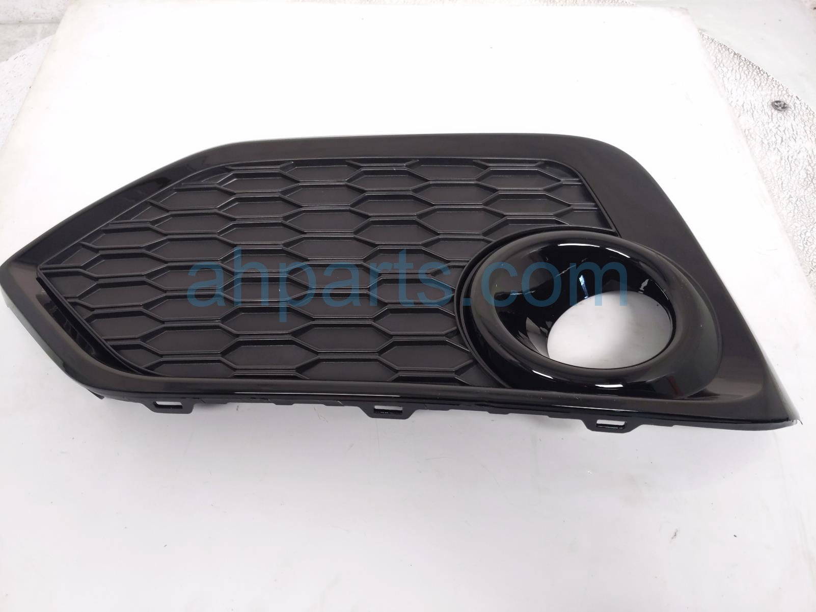 2020 Honda Civic Driver Fog Lamp Trim Bezel - Aftermarket 71108-TGG-A30,