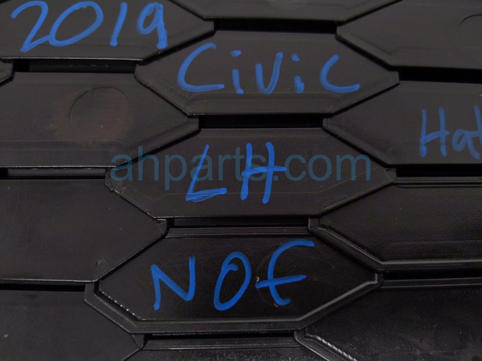 2020 Honda Civic Driver Fog Lamp Trim Bezel - Aftermarket 71108-TGG-A30,