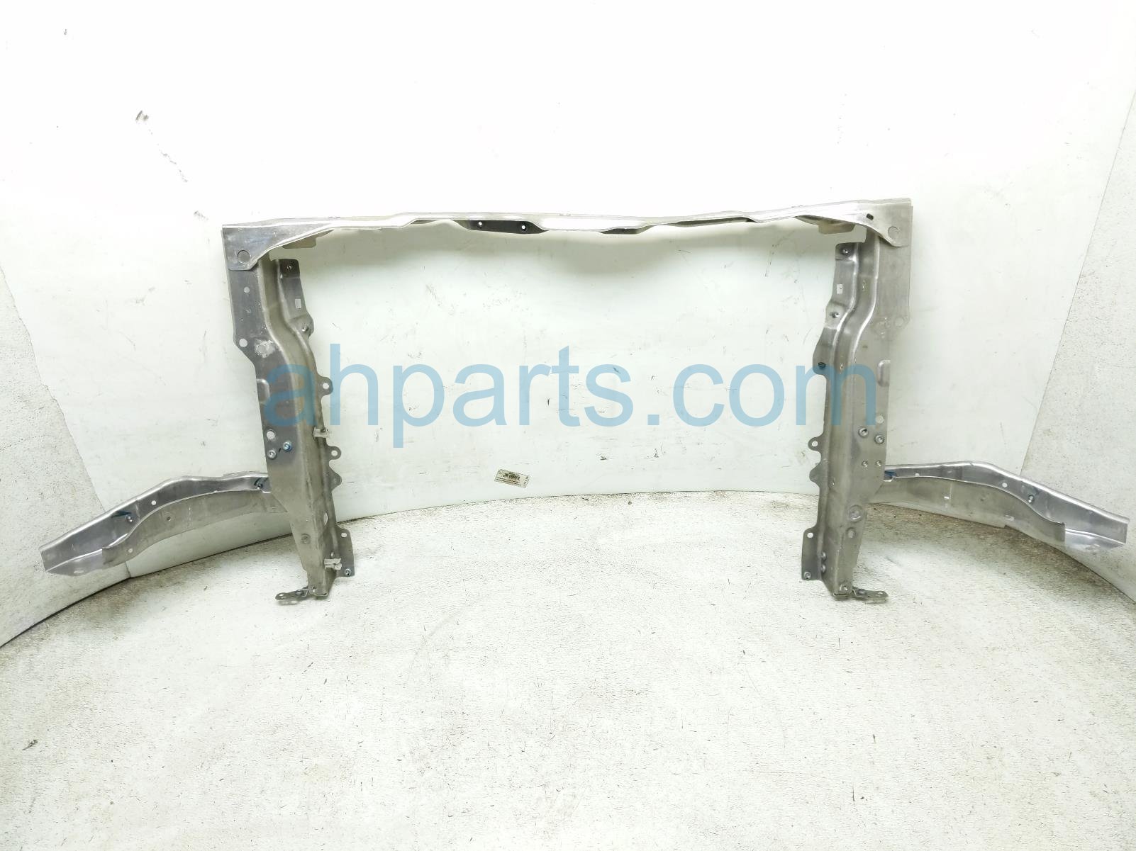 Sold 2022 Acura MDX Radiator Core Support 60400-TYA-A00