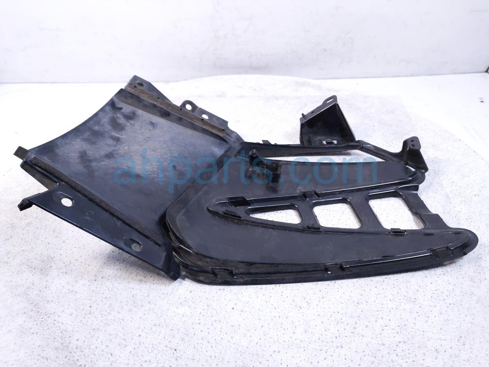 Sold 2020 Acura RDX Passenger Front Fog Lamp Bezel 71103-TJB-A10
