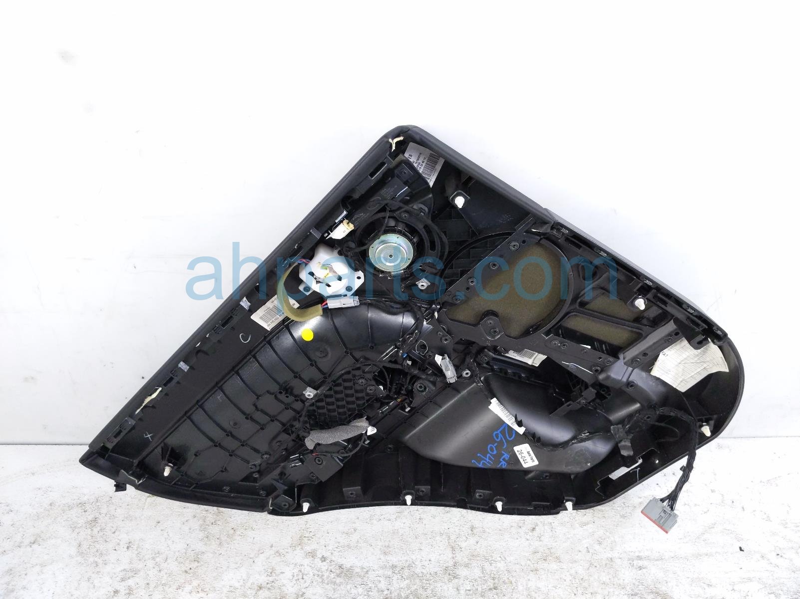 2020 Rover Spt Trim / Liner Rear Passenger Interior Door Panel - Black ...